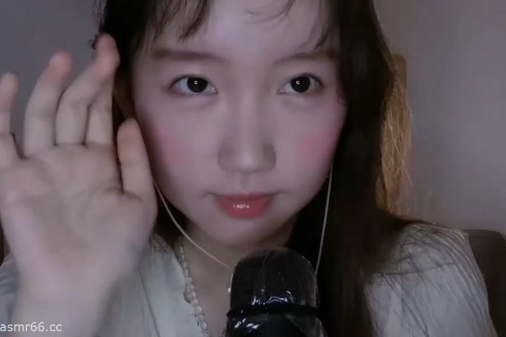 YiDan的窝窝_舔舐麦克风 – 耳控ASMR